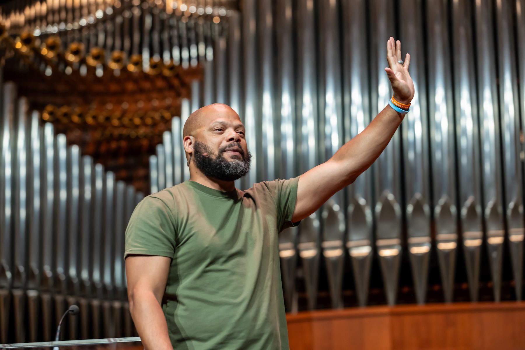 2024 Freshman Orientation Keynote with LaMorris Crawford | Olivet ...